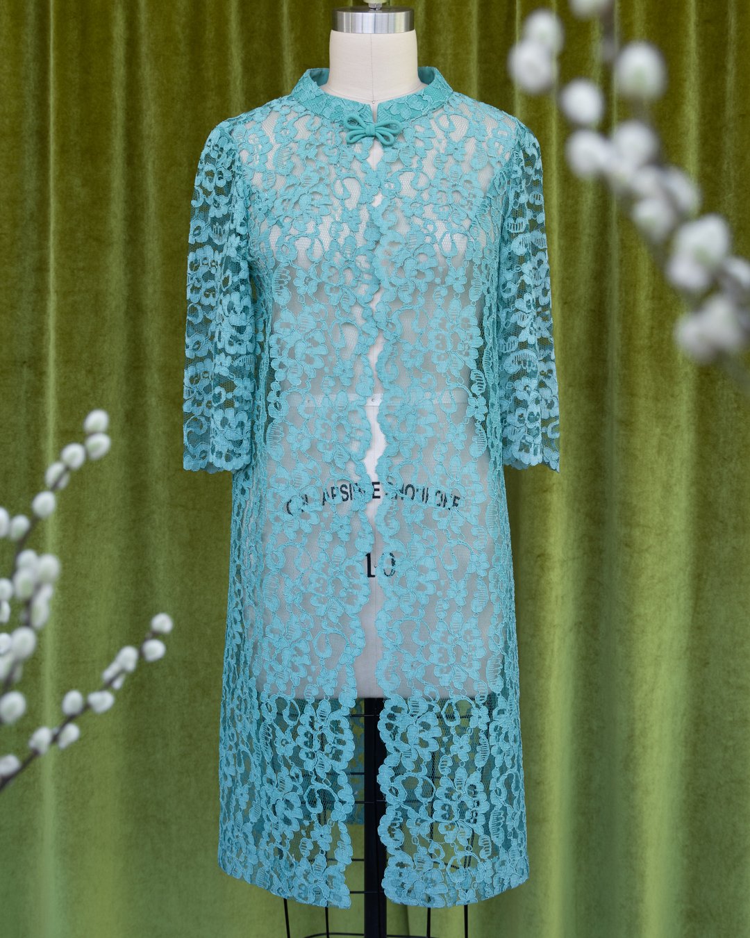 Mint Green 1960s Lace Duster - noirvintageco